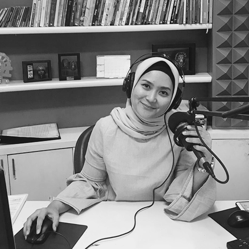 Dewi R | Indovoiceover